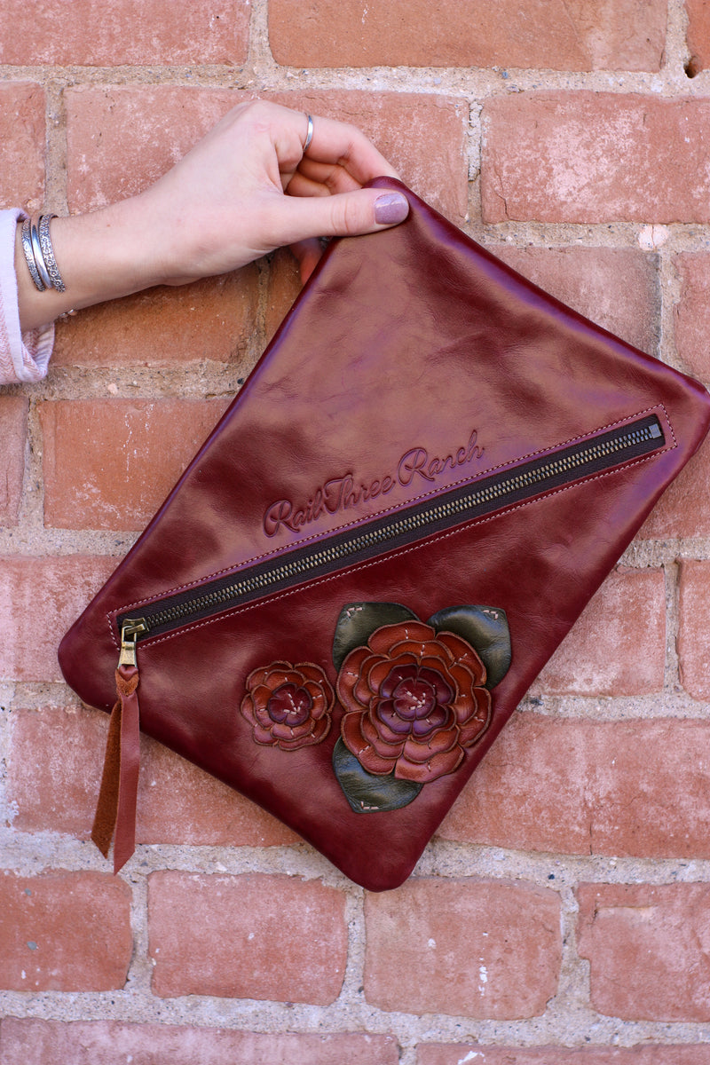 NEW CarryAll – Rail Three Ranch